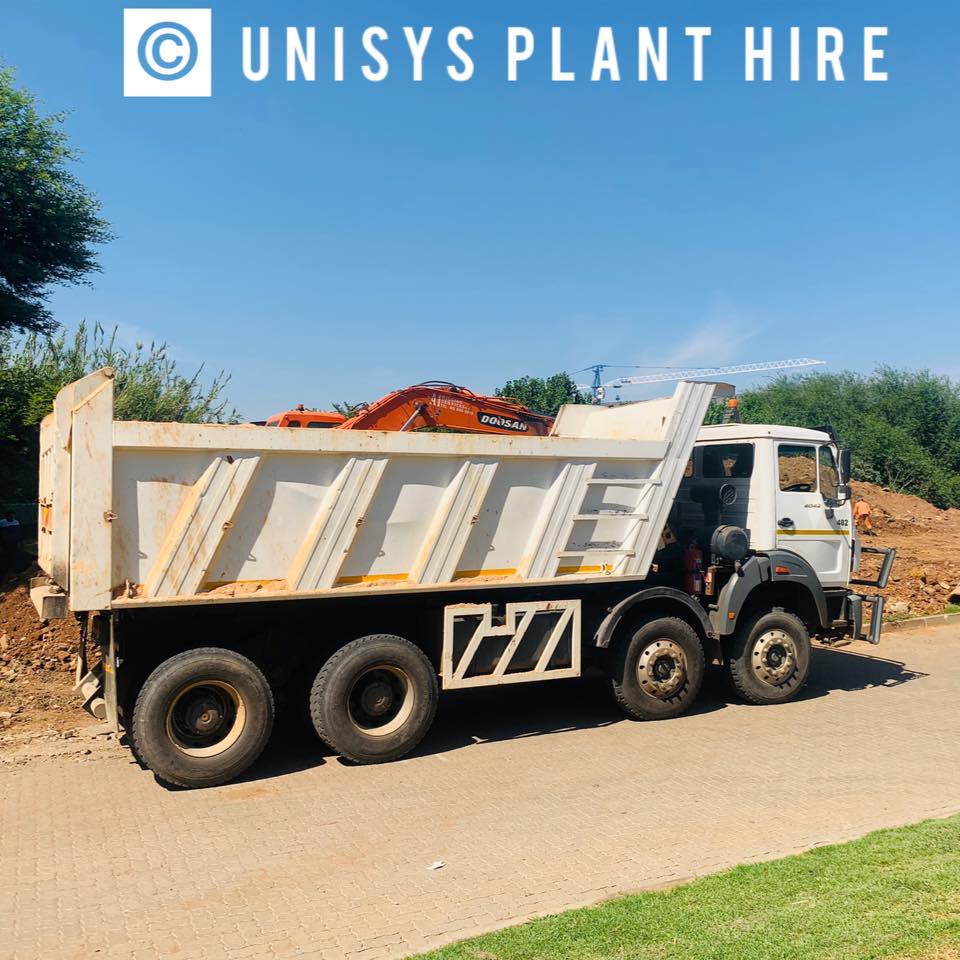 TLB & Tipper For Hire